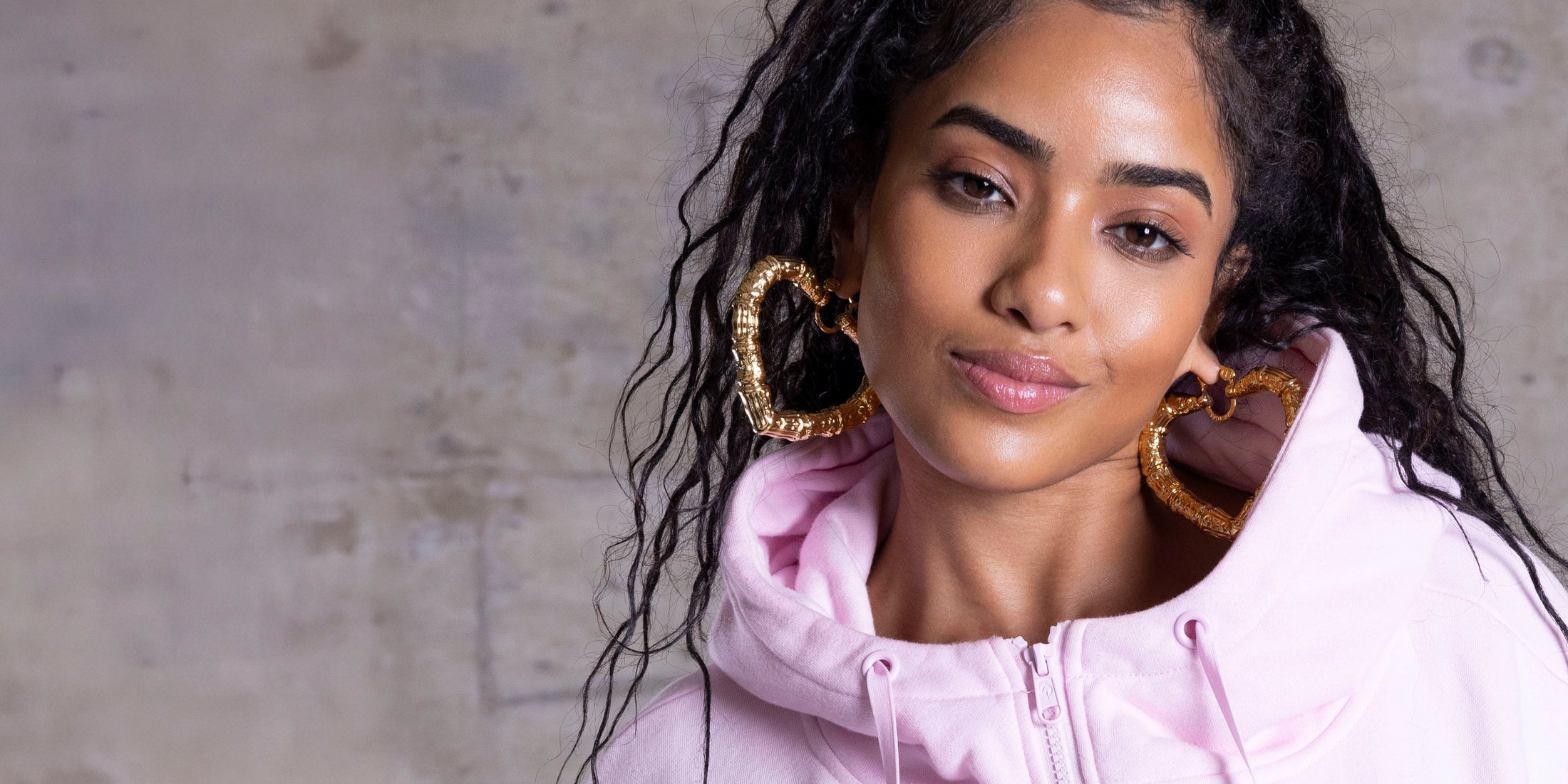 Sister Love – Simone I. Smith