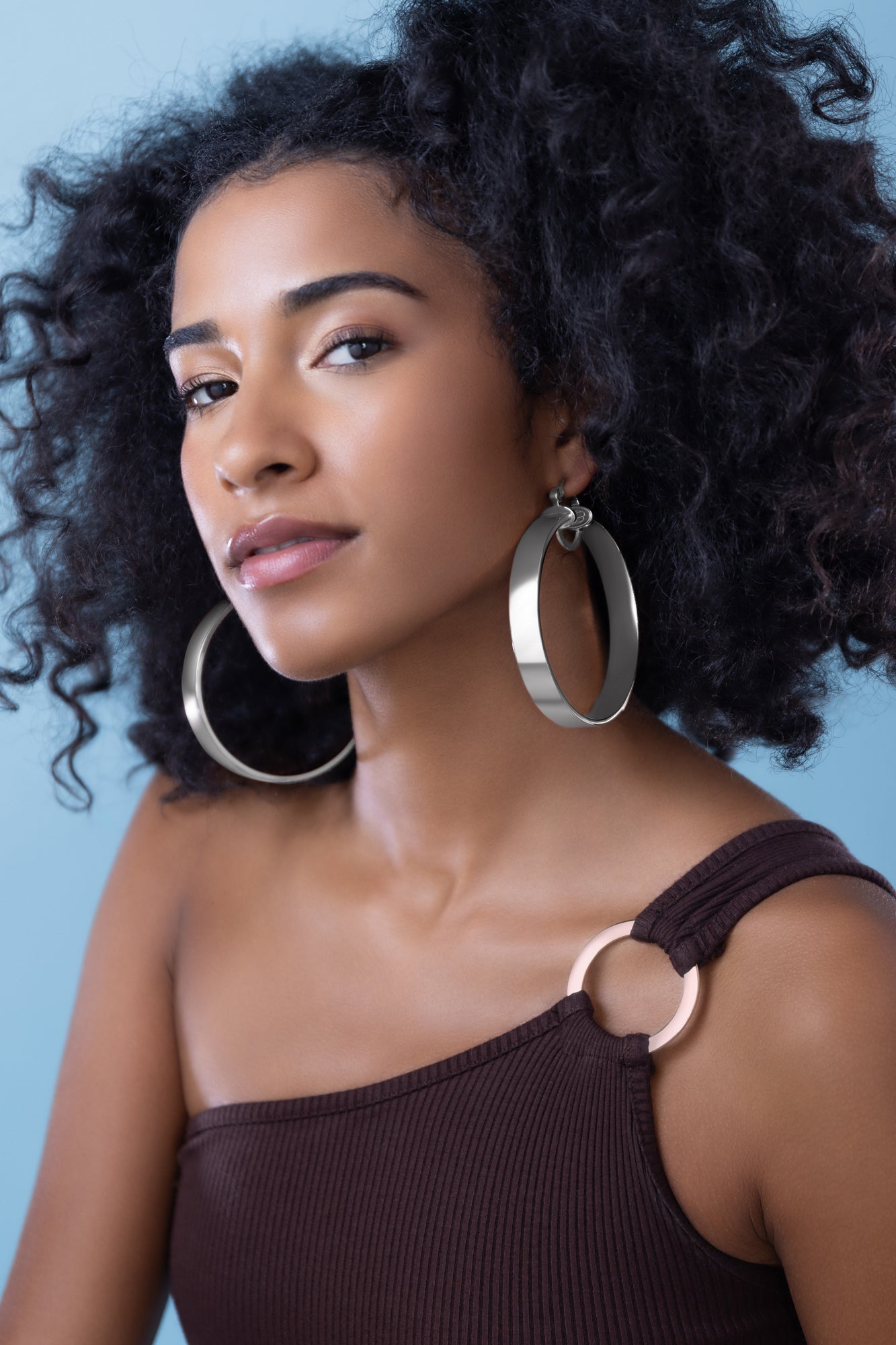 Sister Love Queen Hoops – Simone I. Smith
