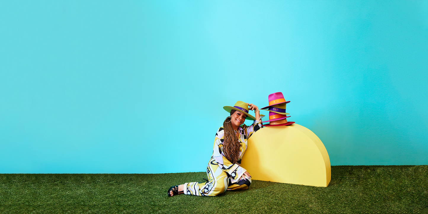 Moody Monday – Simone I. Smith