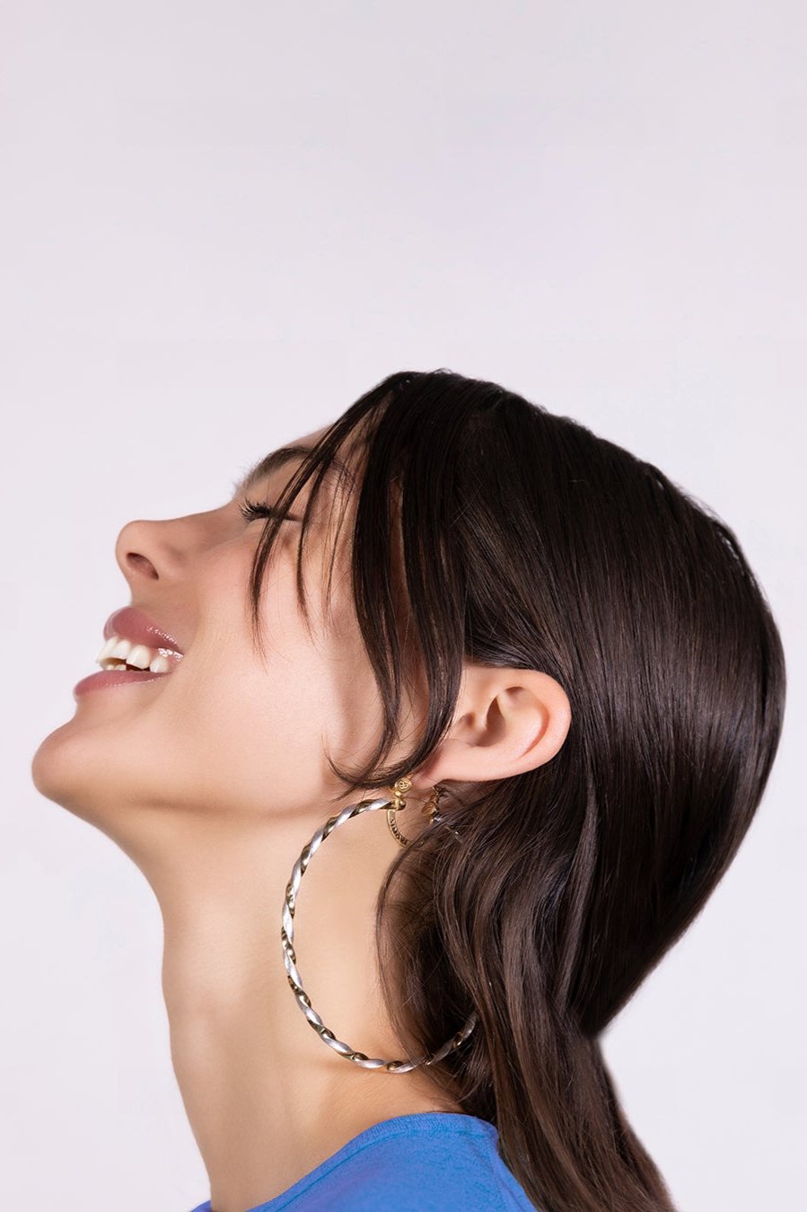 Simone I. Smith Extra Large